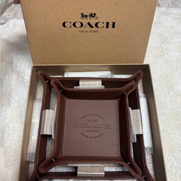 Coach | Storage & Organization | Coach Leather Organizer Catch All ...